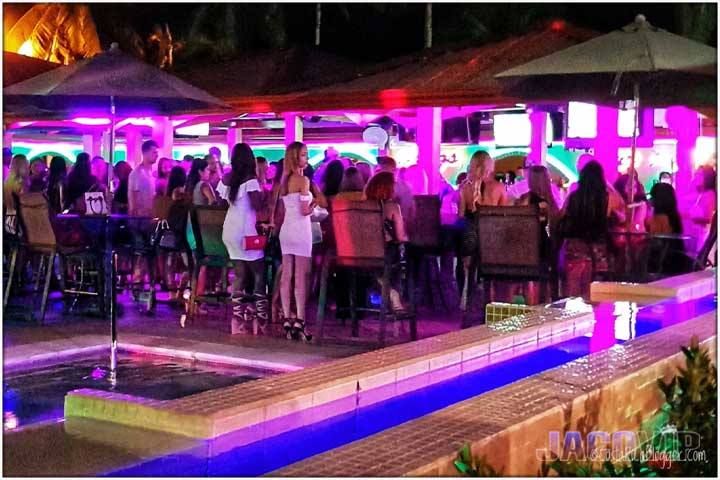 Jaco Nightlife Costa Rica – VIP Clubs & Party Planning